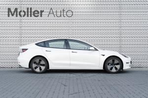Balts Tesla Model 3 2021 Mārupe, ar dzinēja tilpumu 0.00 L un nobraukumu 114 tūkst. km par 33750 €, foto 6 vietnē AUTOMOTO.COM.LV
