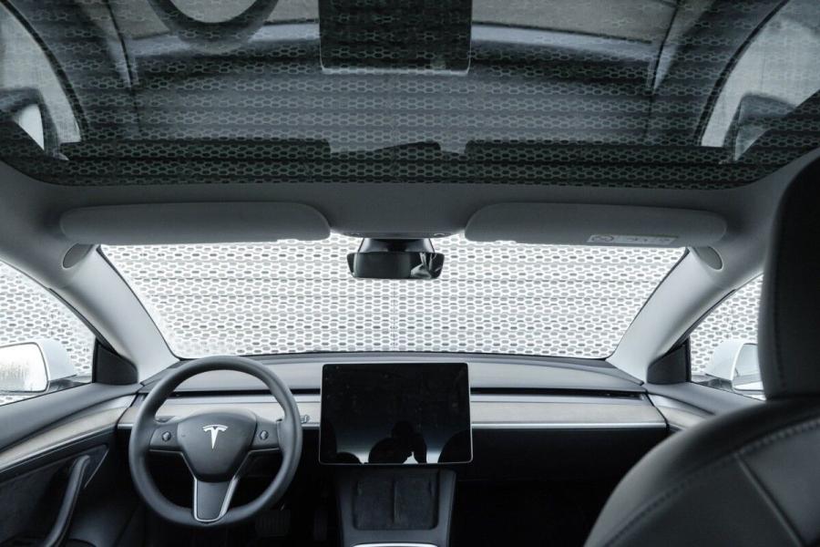 Balts Tesla Model 3 2021 Mārupe, ar dzinēja tilpumu 0.00 L un nobraukumu 114 tūkst. km par 33750 €, foto 19 vietnē AUTOMOTO.COM.LV