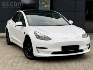White Tesla Model 3 2022 in Jelgava, with an engine capacity of 0.00 L and mileage of 105 thousand km for 25800 €, photo 2 on AUTOMOTO.COM.LV