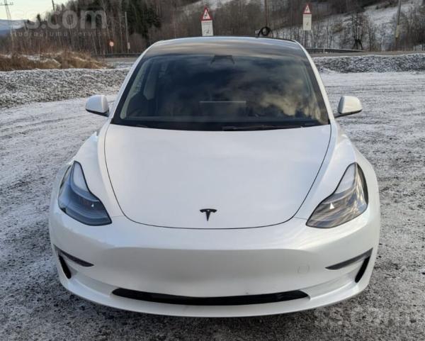 Balts Tesla Model 3 2022 Rīga, ar dzinēja tilpumu 0.00 L un nobraukumu 213 tūkst. km par 19777 €, foto 3 vietnē AUTOMOTO.COM.LV