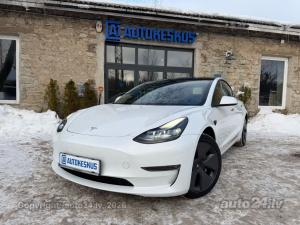 White Tesla Model 3 2022 in Tallinn, with an engine capacity of 0.00 L and mileage of 79 thousand km for 29990 €, photo  on AUTOMOTO.COM.LV