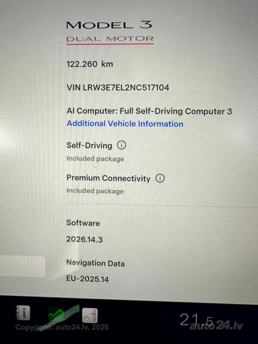 White Tesla Model 3 2022 in Tallinn, with an engine capacity of 0.00 L and mileage of 122 thousand km for 32999 €, photo 20 on AUTOMOTO.COM.LV