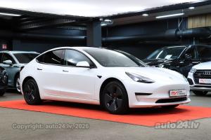 White Tesla Model 3 2022 in Tallinn, with an engine capacity of 0.00 L and mileage of 62 thousand km for 31495 €, photo  on AUTOMOTO.COM.LV