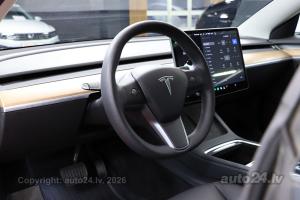 Balts Tesla Model 3 2022 Tallina, ar dzinēja tilpumu 0.00 L un nobraukumu 62 tūkst. km par 31495 €, foto 9 vietnē AUTOMOTO.COM.LV