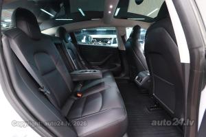 Balts Tesla Model 3 2022 Tallina, ar dzinēja tilpumu 0.00 L un nobraukumu 62 tūkst. km par 31495 €, foto 12 vietnē AUTOMOTO.COM.LV