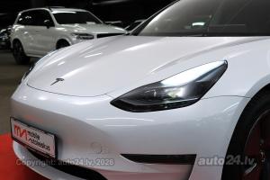 Balts Tesla Model 3 2022 Tallina, ar dzinēja tilpumu 0.00 L un nobraukumu 62 tūkst. km par 31495 €, foto 20 vietnē AUTOMOTO.COM.LV