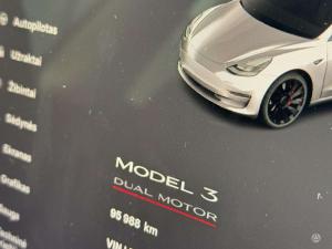 White Tesla Model 3 2022 in Kaunas, with an engine capacity of 0.00 L and mileage of 95 thousand km for 18700 €, photo 20 on AUTOMOTO.COM.LV