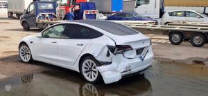 Balts Tesla Model 3 2022 Panevēža, ar dzinēja tilpumu 0.00 L un nobraukumu 46 tūkst. km par 20490 €, foto 5 vietnē AUTOMOTO.COM.LV