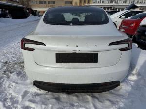 Balts Tesla Model 3 2023 Kauņa, ar dzinēja tilpumu 0.00 L un nobraukumu 68 tūkst. km par 15799 €, foto 4 vietnē AUTOMOTO.COM.LV