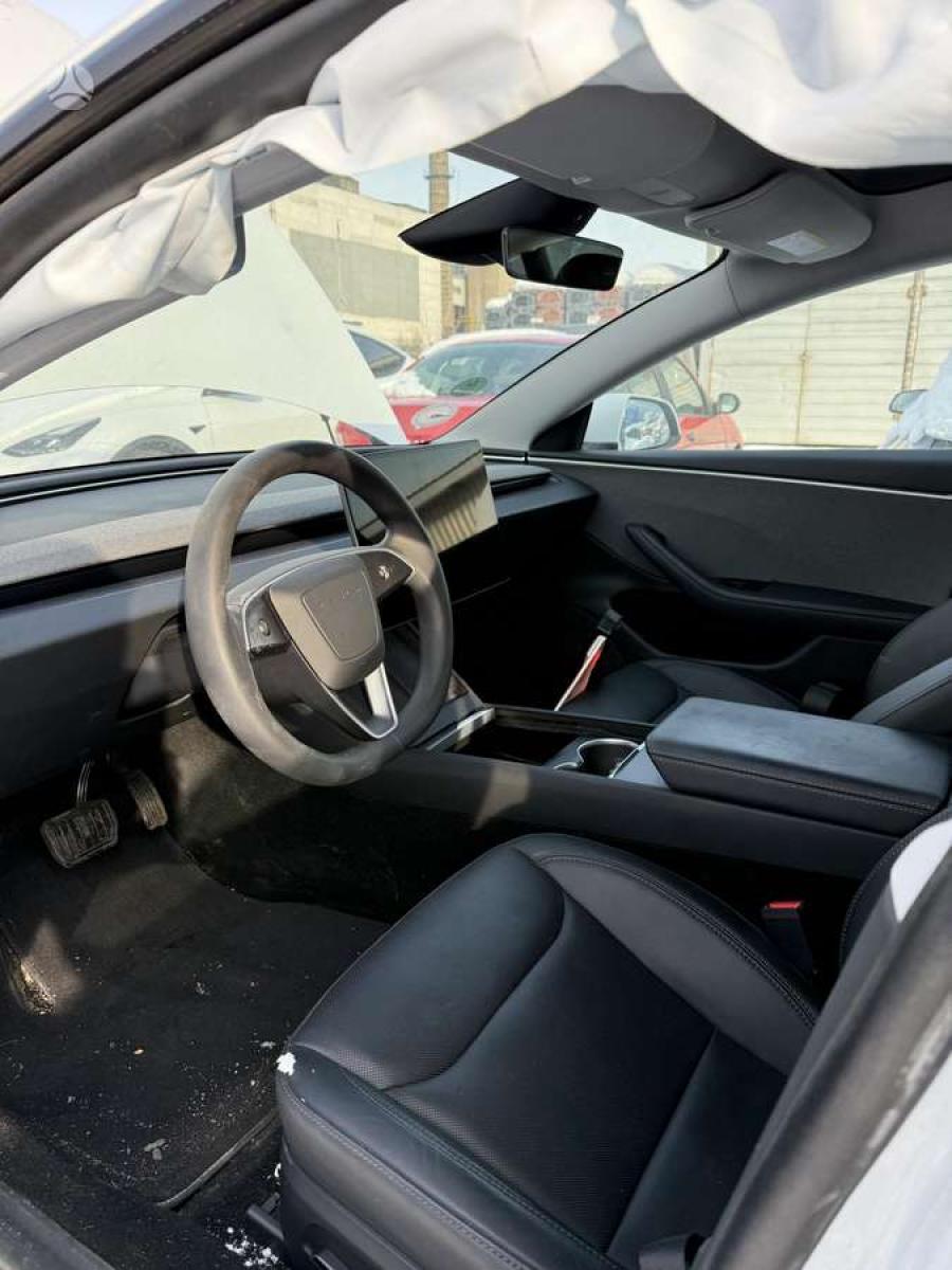 Balts Tesla Model 3 2023 Kauņa, ar dzinēja tilpumu 0.00 L un nobraukumu 68 tūkst. km par 15799 €, foto 8 vietnē AUTOMOTO.COM.LV