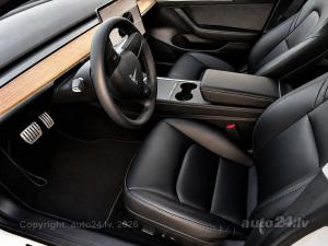 White Tesla Model 3 2023 in Parnu, with an engine capacity of 0.00 L and mileage of 50 thousand km for 37600 €, photo 7 on AUTOMOTO.COM.LV
