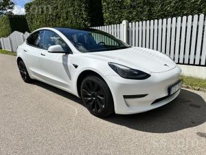 White Tesla Model 3 2023 in Jurmala, with an engine capacity of 0.00 L and mileage of 62 thousand km for 30500 €, photo 4 on AUTOMOTO.COM.LV