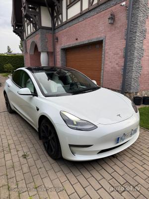 Balts Tesla Model 3 2023 Tallina, ar dzinēja tilpumu 0.00 L un nobraukumu 65 tūkst. km par 32500 €, foto 5 vietnē AUTOMOTO.COM.LV
