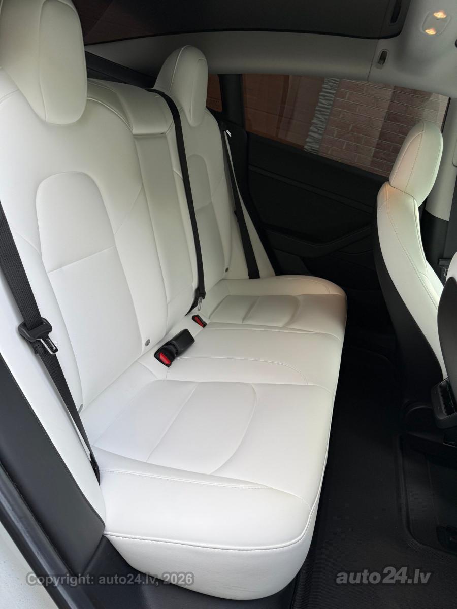 Balts Tesla Model 3 2023 Tallina, ar dzinēja tilpumu 0.00 L un nobraukumu 65 tūkst. km par 32500 €, foto 9 vietnē AUTOMOTO.COM.LV
