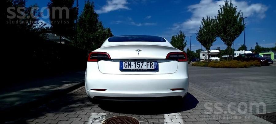 Balts Tesla Model 3 2023 Ventspils, ar dzinēja tilpumu 0.00 L un nobraukumu 88 tūkst. km par 22000 €, foto 7 vietnē AUTOMOTO.COM.LV