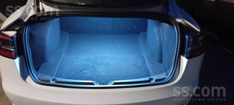 Balts Tesla Model 3 2023 Ventspils, ar dzinēja tilpumu 0.00 L un nobraukumu 88 tūkst. km par 22000 €, foto 12 vietnē AUTOMOTO.COM.LV