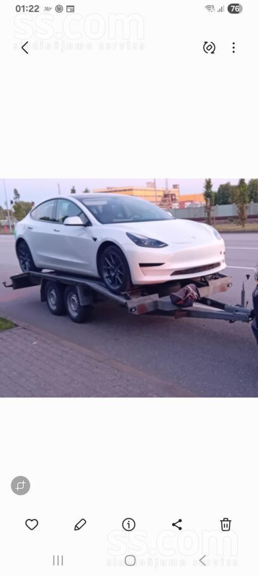 Balts Tesla Model 3 2023 Ventspils, ar dzinēja tilpumu 0.00 L un nobraukumu 88 tūkst. km par 22000 €, foto 26 vietnē AUTOMOTO.COM.LV