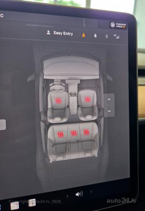 White Tesla Model 3 2023 in Tartu, with an engine capacity of 0.00 L and mileage of 108 thousand km for 31990 €, photo 17 on AUTOMOTO.COM.LV