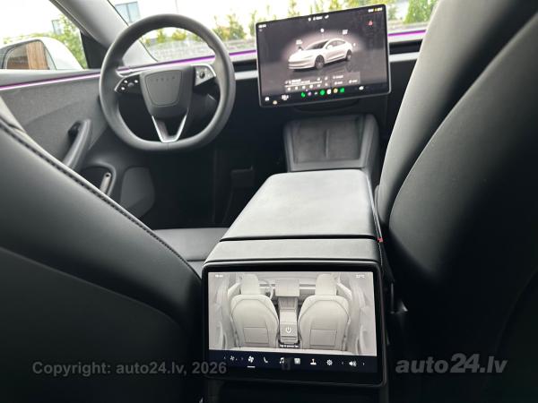 Balts Tesla Model 3 2023 Tallina, ar dzinēja tilpumu 0.00 L un nobraukumu 45 tūkst. km par 37999 €, foto 5 vietnē AUTOMOTO.COM.LV
