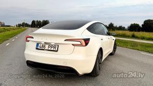 White Tesla Model 3 2023 in Tallinn, with an engine capacity of 0.00 L and mileage of 45 thousand km for 37999 €, photo 9 on AUTOMOTO.COM.LV
