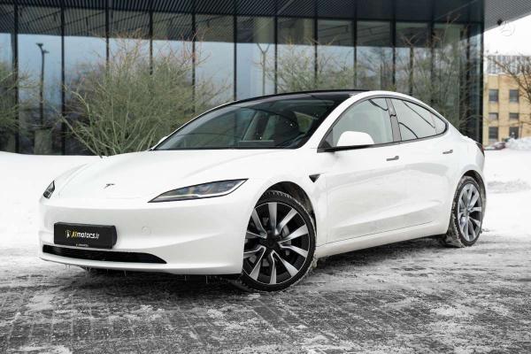 White Tesla Model 3 2024 in Vilnius, with an engine capacity of 0.00 L and mileage of 65 thousand km for 37900 €, photo 2 on AUTOMOTO.COM.LV