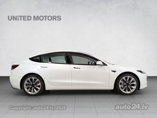Balts Tesla Model 3 2024 Tallina, ar dzinēja tilpumu 0.00 L un nobraukumu 27 tūkst. km par 44990 €, foto 10 vietnē AUTOMOTO.COM.LV