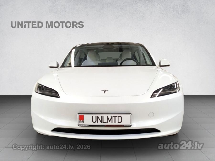 White Tesla Model 3 2024 in Tallinn, with an engine capacity of 0.00 L and mileage of 27 thousand km for 44990 €, photo 11 on AUTOMOTO.COM.LV