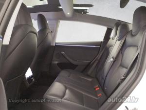 Balts Tesla Model 3 2024 Tallina, ar dzinēja tilpumu 0.00 L un nobraukumu 62 tūkst. km par 42990 €, foto 8 vietnē AUTOMOTO.COM.LV
