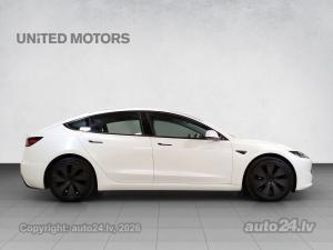Balts Tesla Model 3 2024 Tallina, ar dzinēja tilpumu 0.00 L un nobraukumu 62 tūkst. km par 42990 €, foto 12 vietnē AUTOMOTO.COM.LV