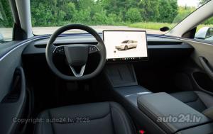 White Tesla Model 3 2024 in Parnu, with an engine capacity of 0.00 L and mileage of 46 thousand km for 30990 €, photo 14 on AUTOMOTO.COM.LV