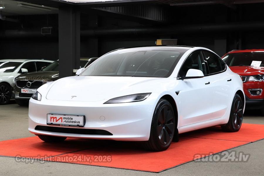 Balts Tesla Model 3 2024 Tallina, ar dzinēja tilpumu 0.00 L un nobraukumu 53 tūkst. km par 42995 €, foto 6 vietnē AUTOMOTO.COM.LV