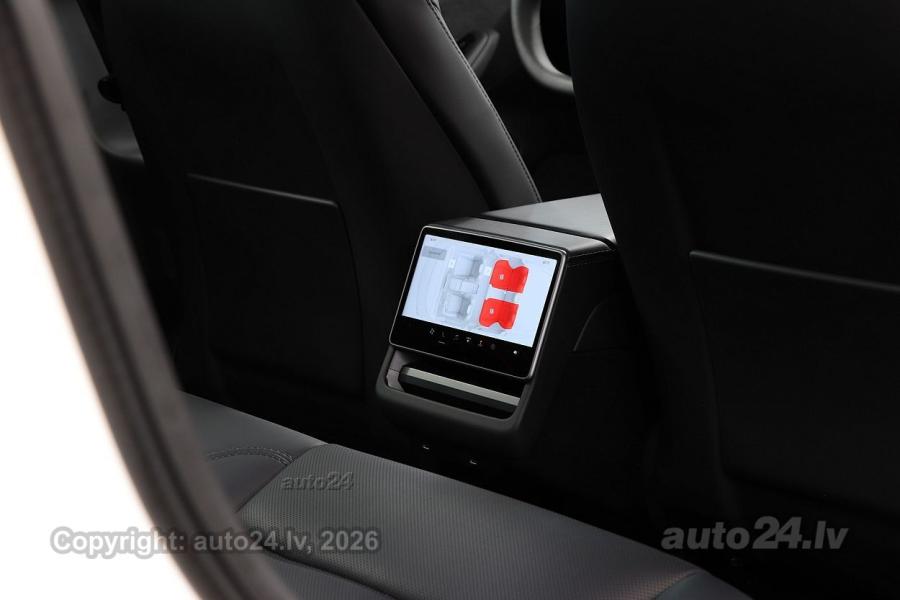 Balts Tesla Model 3 2024 Tallina, ar dzinēja tilpumu 0.00 L un nobraukumu 53 tūkst. km par 42995 €, foto 12 vietnē AUTOMOTO.COM.LV