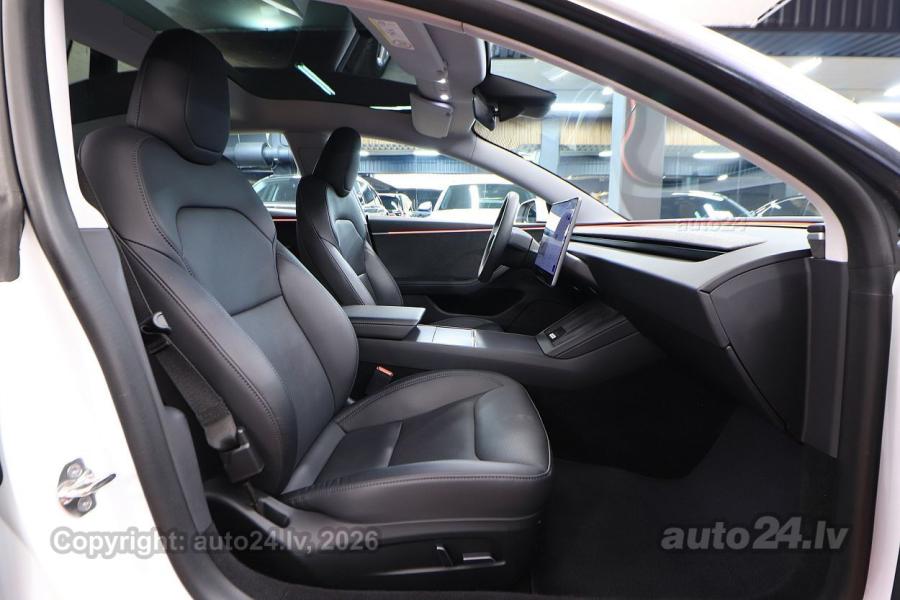 Balts Tesla Model 3 2024 Tallina, ar dzinēja tilpumu 0.00 L un nobraukumu 53 tūkst. km par 42995 €, foto 14 vietnē AUTOMOTO.COM.LV