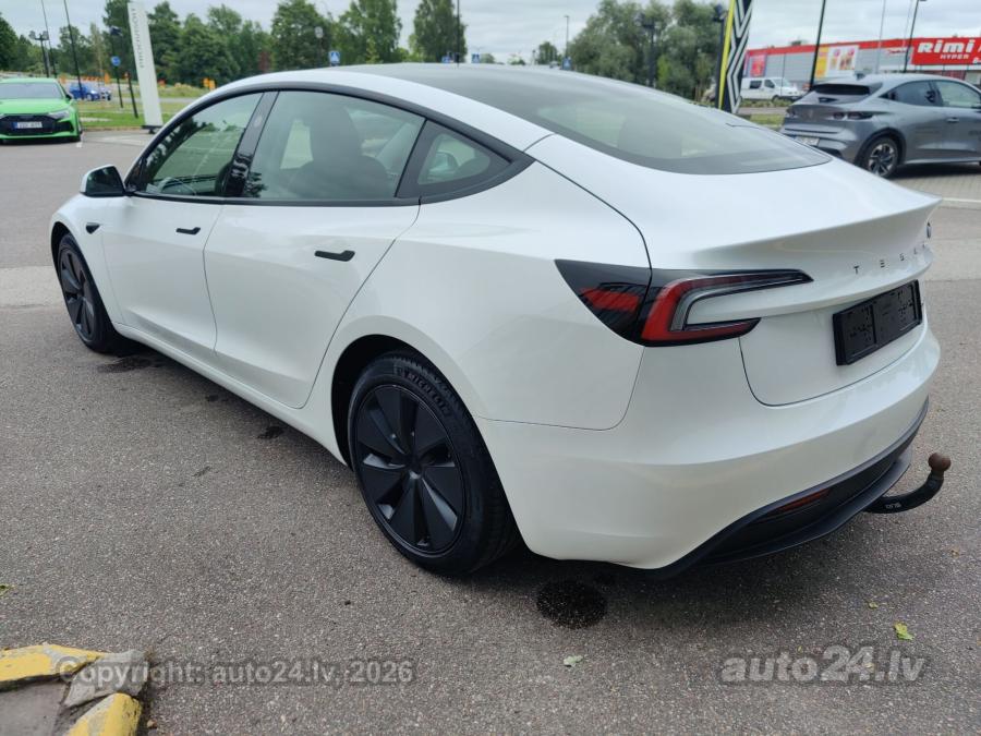 Balts Tesla Model 3 2024 Tartu, ar dzinēja tilpumu 0.00 L un nobraukumu 37 tūkst. km par 44900 €, foto 8 vietnē AUTOMOTO.COM.LV