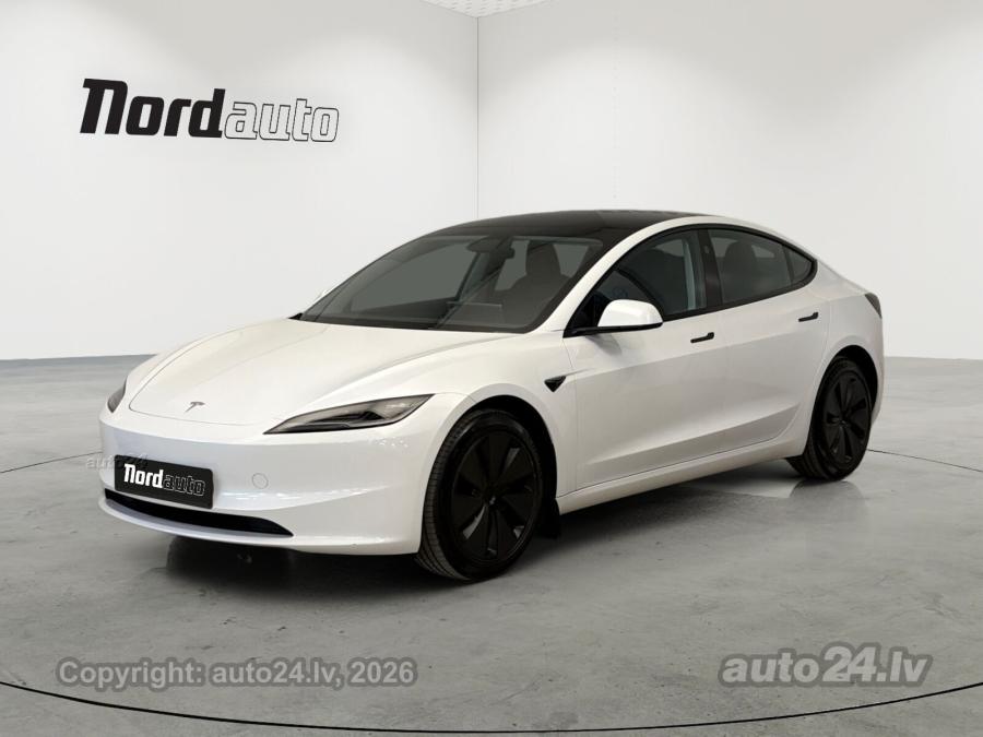 White Tesla Model 3 2024 in Tallinn, with an engine capacity of 0.00 L and mileage of 40 thousand km for 44900 €, photo 1 on AUTOMOTO.COM.LV