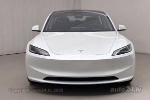 Balts Tesla Model 3 2024 Tallina, ar dzinēja tilpumu 0.00 L un nobraukumu 87 tūkst. km par 40990 €, foto 6 vietnē AUTOMOTO.COM.LV