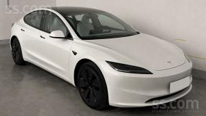 Balts Tesla Model 3 2024 Rīga, ar dzinēja tilpumu 0.00 L un nobraukumu 45 tūkst. km par 34800 €, foto  vietnē AUTOMOTO.COM.LV