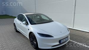 Balts Tesla Model 3 2024 Rīga, ar dzinēja tilpumu 0.00 L un nobraukumu 47 tūkst. km par 32500 €, foto 6 vietnē AUTOMOTO.COM.LV