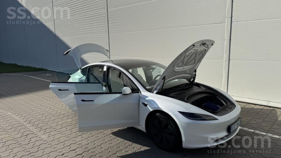 Balts Tesla Model 3 2024 Rīga, ar dzinēja tilpumu 0.00 L un nobraukumu 47 tūkst. km par 32500 €, foto 11 vietnē AUTOMOTO.COM.LV