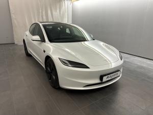 White Tesla Model 3 2024 in Riga, with an engine capacity of 0.00 L and mileage of 75 thousand km for 42000 €, photo  on AUTOMOTO.COM.LV