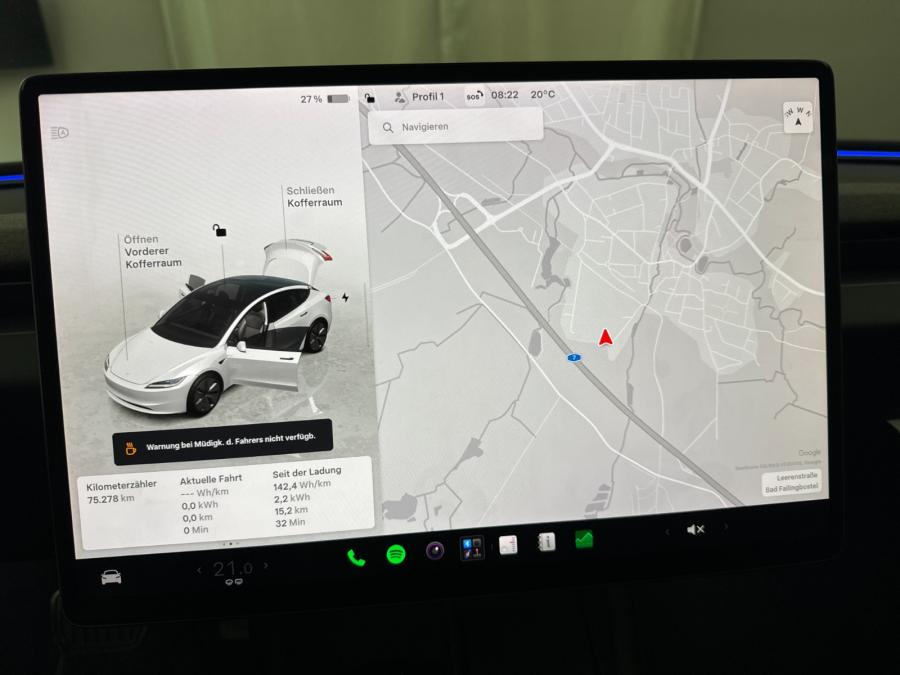 White Tesla Model 3 2024 in Riga, with an engine capacity of 0.00 L and mileage of 75 thousand km for 42000 €, photo 9 on AUTOMOTO.COM.LV
