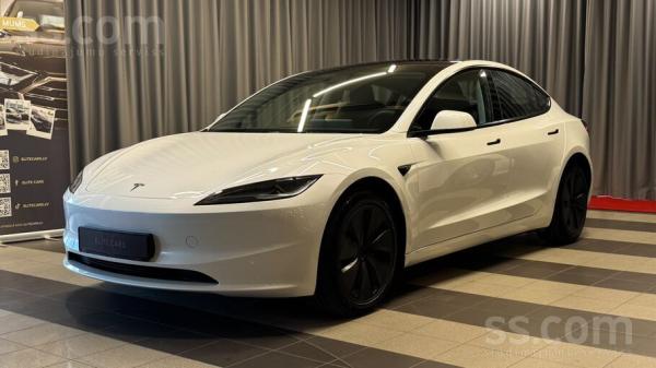 Белый Тесла Модель 3 2024 в Рига, объемом двигателя 0.00 л и пробегом 75 тыс. км за 42000 €, фото 1 на AUTOMOTO.COM.LV