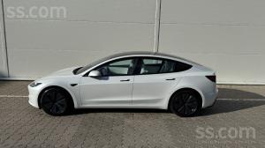 White Tesla Model 3 2024 in Riga, with an engine capacity of 0.00 L and mileage of 48 thousand km for 33000 €, photo  on AUTOMOTO.COM.LV
