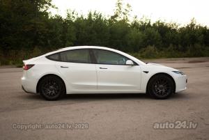 Balts Tesla Model 3 2024 Pērnava, ar dzinēja tilpumu 0.00 L un nobraukumu 29 tūkst. km par 32990 €, foto 8 vietnē AUTOMOTO.COM.LV