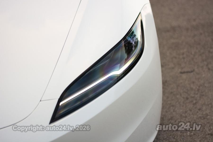 Balts Tesla Model 3 2024 Pērnava, ar dzinēja tilpumu 0.00 L un nobraukumu 29 tūkst. km par 32990 €, foto 11 vietnē AUTOMOTO.COM.LV