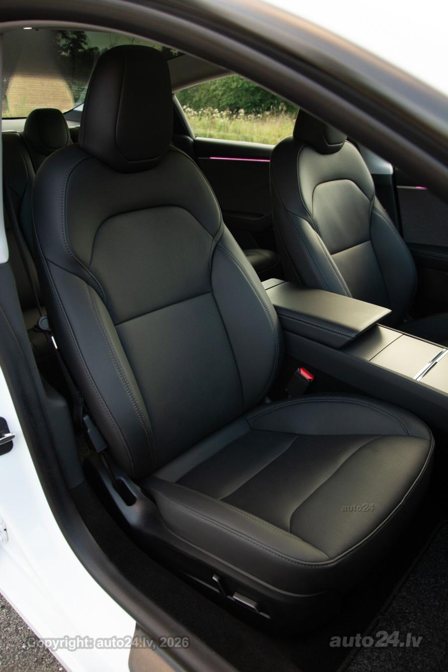 Balts Tesla Model 3 2024 Pērnava, ar dzinēja tilpumu 0.00 L un nobraukumu 29 tūkst. km par 32990 €, foto 16 vietnē AUTOMOTO.COM.LV