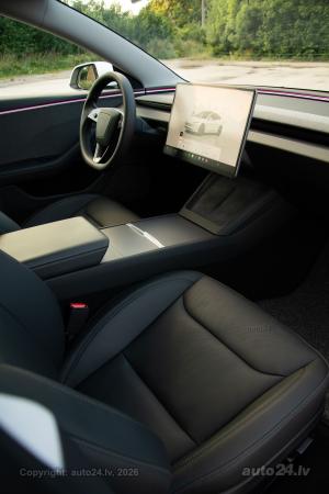Balts Tesla Model 3 2024 Pērnava, ar dzinēja tilpumu 0.00 L un nobraukumu 29 tūkst. km par 32990 €, foto 17 vietnē AUTOMOTO.COM.LV