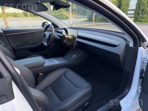 Balts Tesla Model 3 2024 Rīga, ar dzinēja tilpumu 0.00 L un nobraukumu 35 tūkst. km par 39900 €, foto 17 vietnē AUTOMOTO.COM.LV