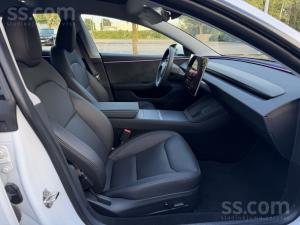 Balts Tesla Model 3 2024 Rīga, ar dzinēja tilpumu 0.00 L un nobraukumu 35 tūkst. km par 39900 €, foto 18 vietnē AUTOMOTO.COM.LV