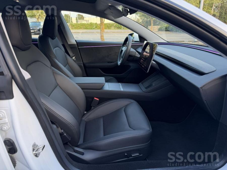 Balts Tesla Model 3 2024 Rīga, ar dzinēja tilpumu 0.00 L un nobraukumu 35 tūkst. km par 39900 €, foto 18 vietnē AUTOMOTO.COM.LV
